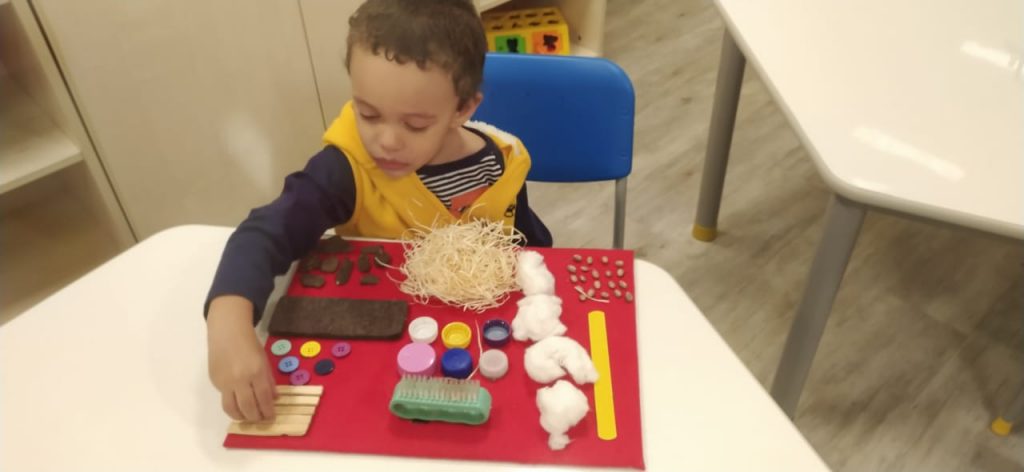 Conhecendo as texturas – Infantil 2 | Colégio Palavra Viva